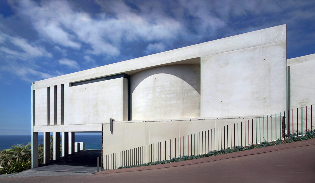 Razor Bluff — California - Wallace E. Cunningham, Inc.