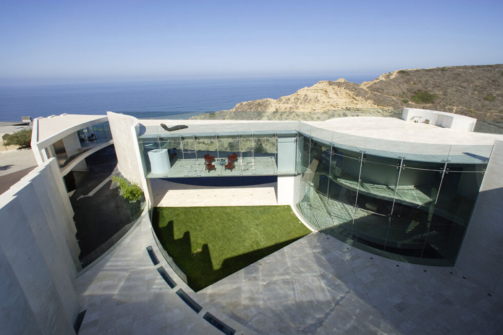 Wallace's 'Razor' House the inspiration for Tony Stark's Mansion ...